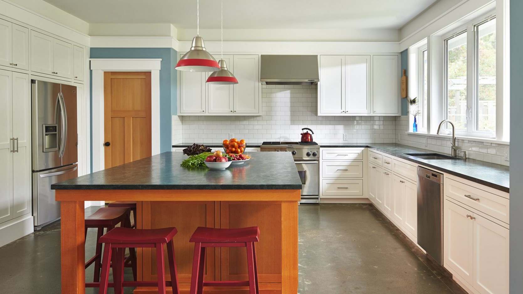 Press for Urban Farmhouse – Board & Vellum