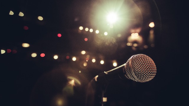 B&V Sponsors The Moth Mainstage at Benaroya Hall