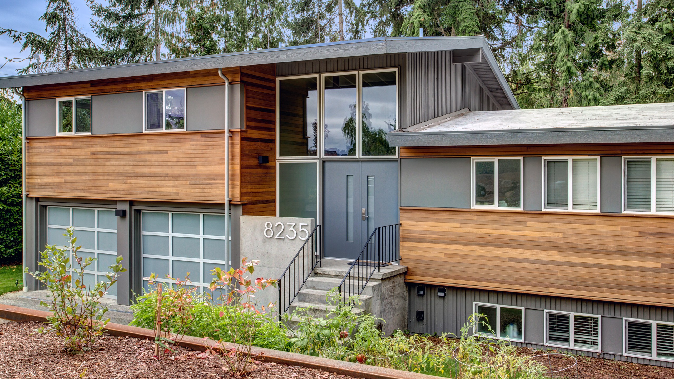 Modern Split – Board & Vellum