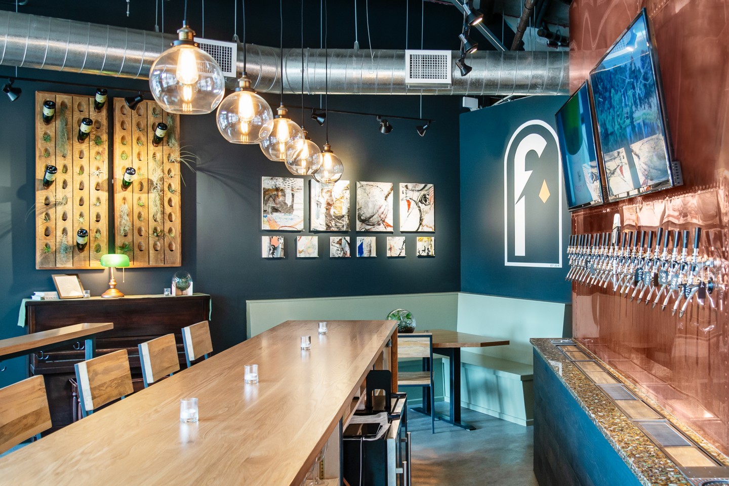 Footprint Wine Tap – Board & Vellum