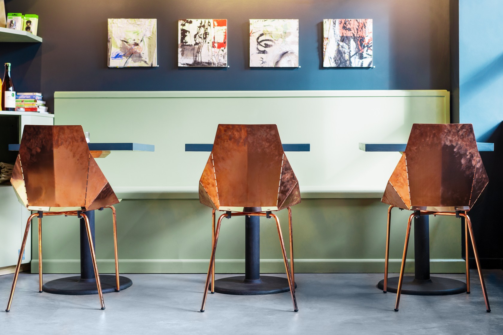 Footprint Wine Tap – Board & Vellum