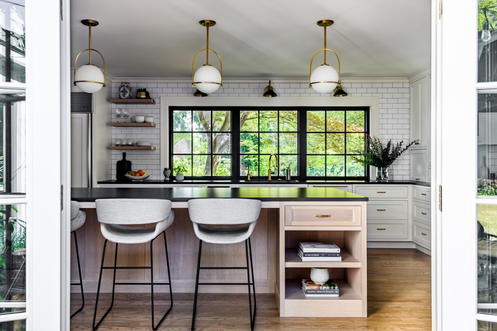 Magnolia Kitchen – Board & Vellum